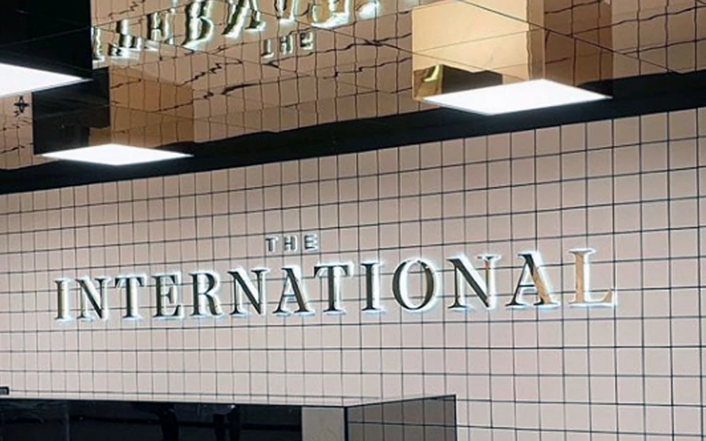 How Custom Signage Design Impacts Your Brand In 2023